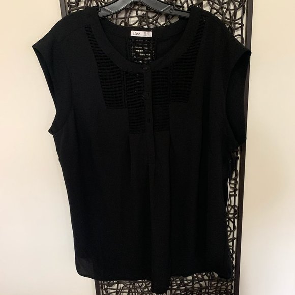 Dex | Tops | Nwt Dex Black Frontback Crochet Tunic X | Poshmark